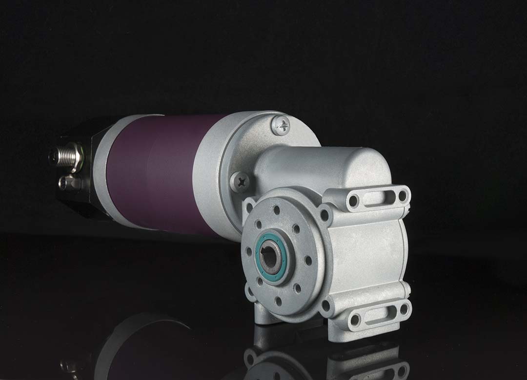 Intelligenter Motor für den Lagerbereich - ROTEK Motoren & Getriebe